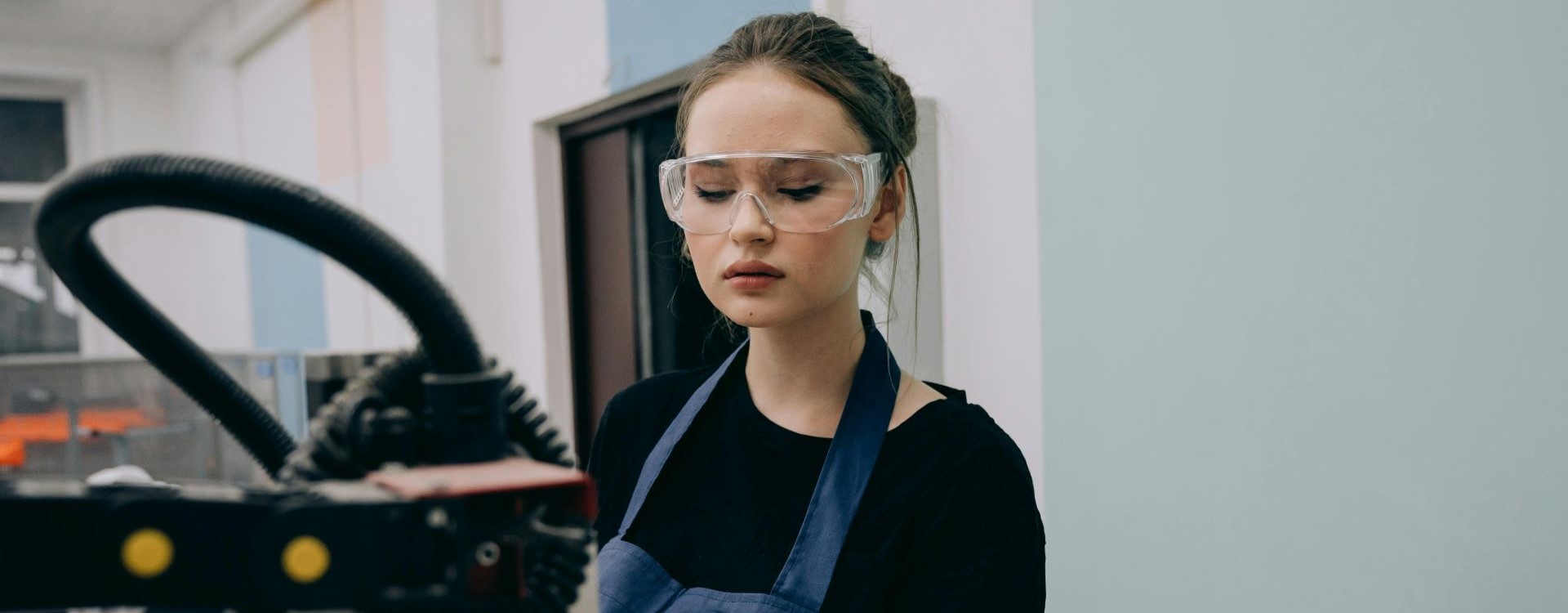 HerJourney: Supporting Women Apprentices in Canadian Manufacturing